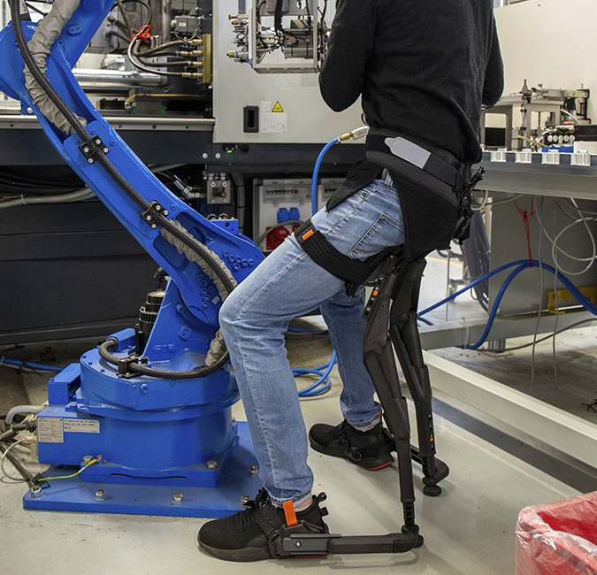 How an exoskeleton works